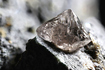 Can Diamonds Break? – nelsoncoleman